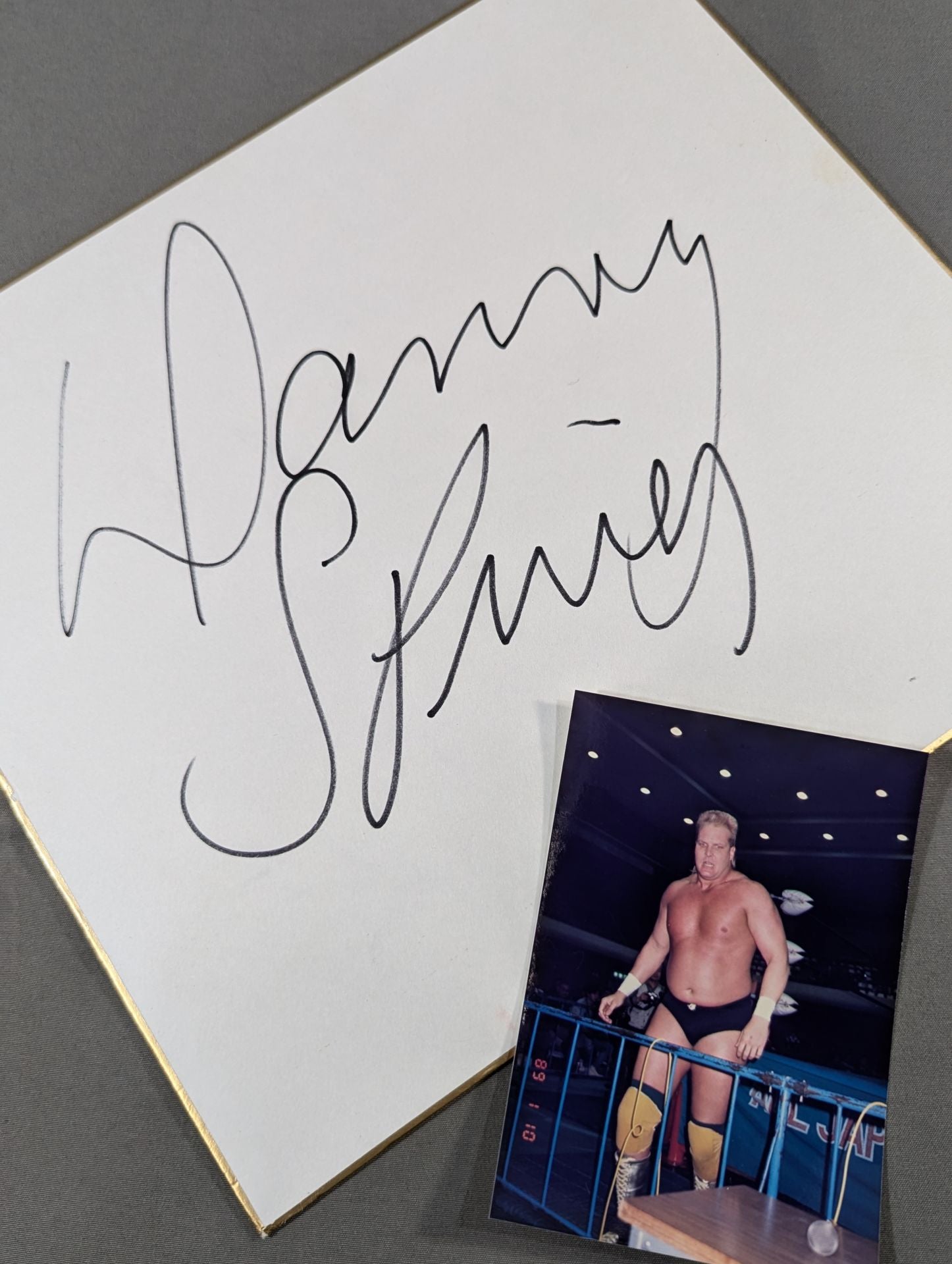 Dan Spivey (Danny Spivey) (with photo ) ) – 闘道館